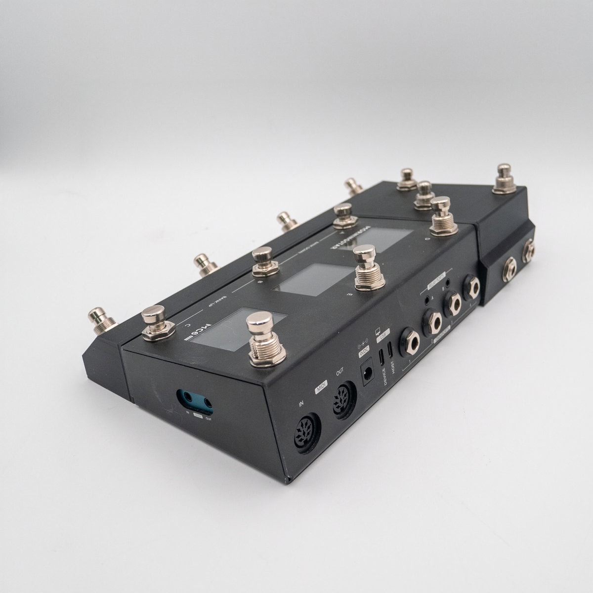 MC6Pro CommandCenter - L-Aux 7 - Pedalnetics